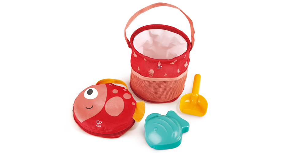 Hape - Fold & Go Beach Set - Educatall Online Store